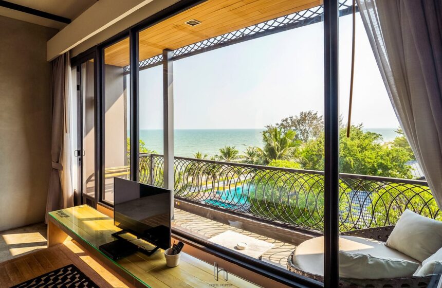 Ocean Loft Pool View - Siam Beach Resort